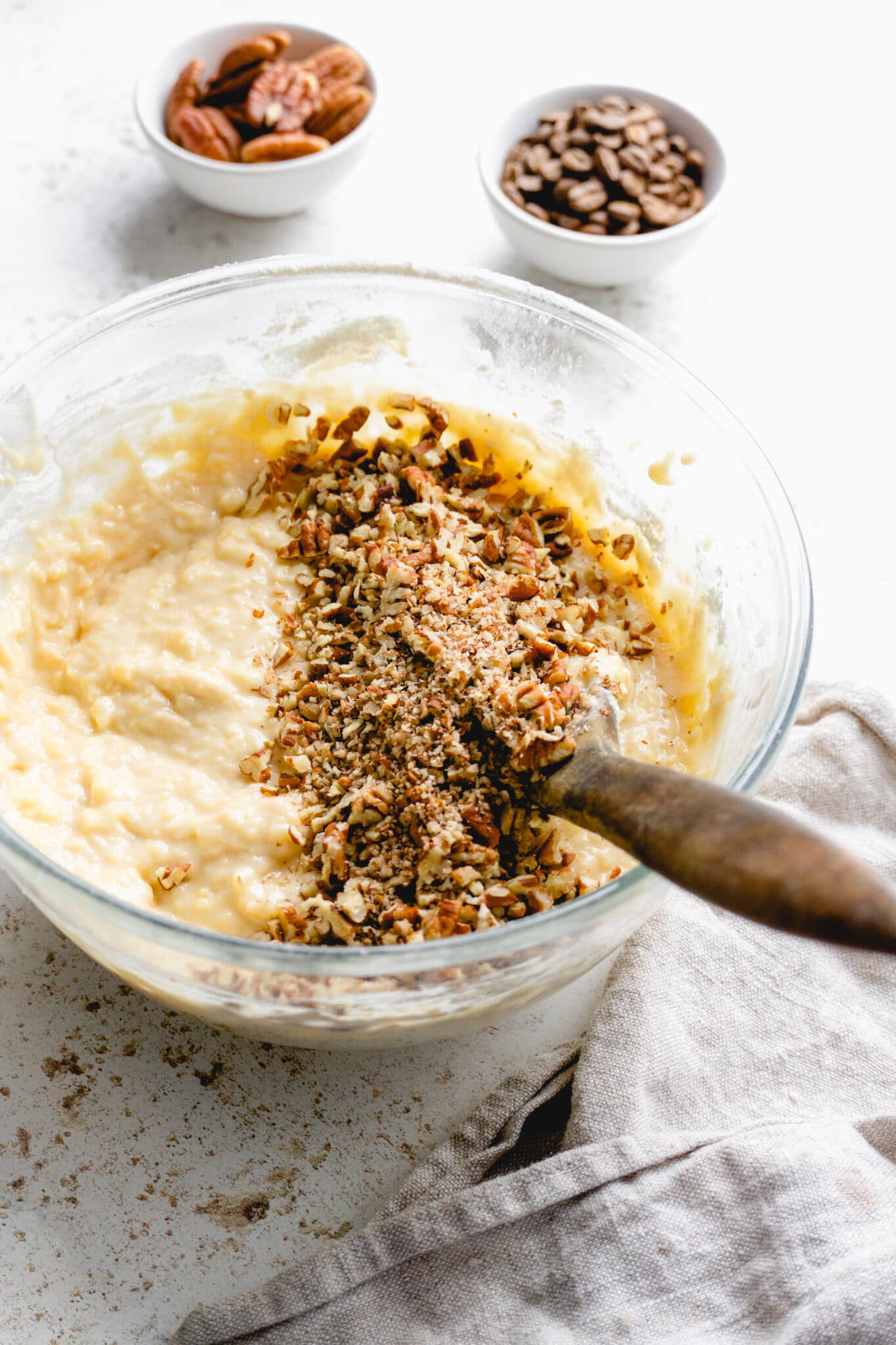 Maple Pecan Coffee Cake Recipe - ET Food Voyage